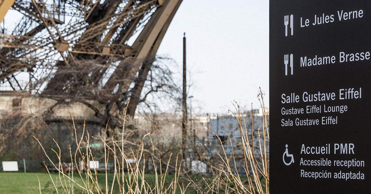 Disabled visitors - OFFICIAL Eiffel Tower Website